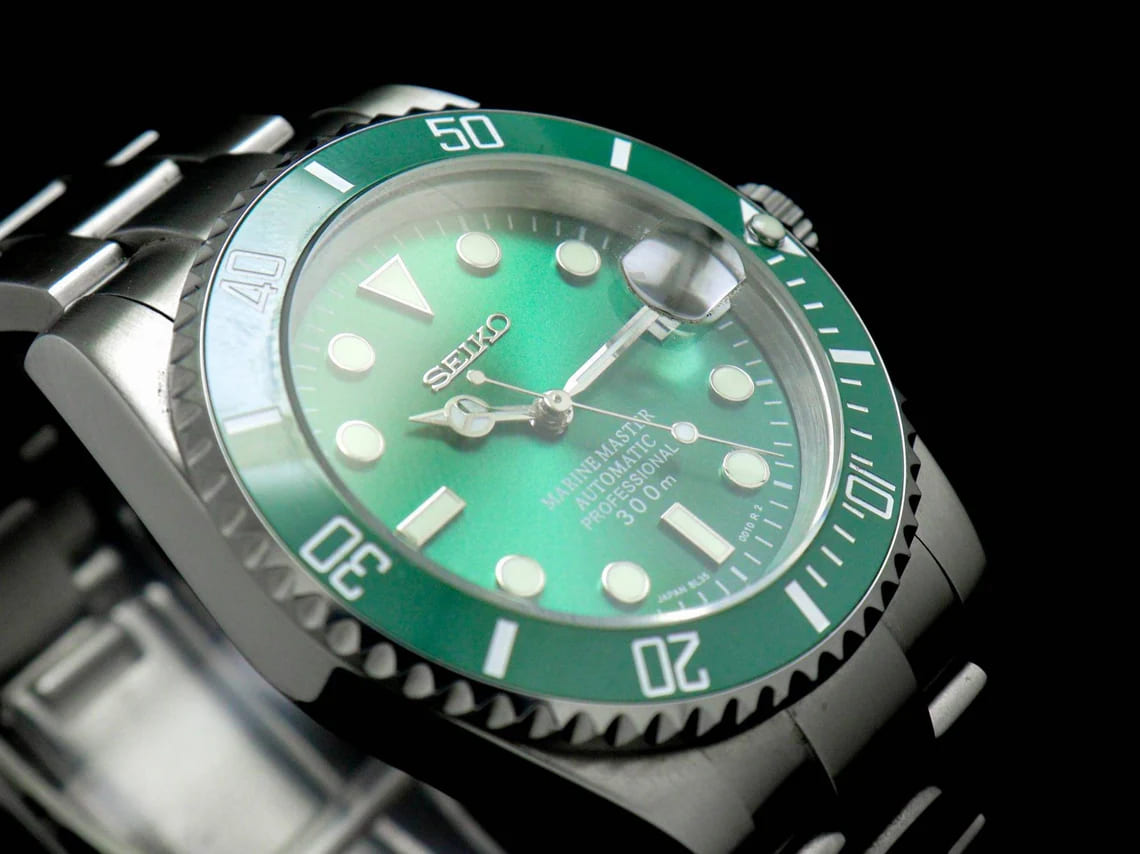 Seiko Hulk MOD 300 USD - Express Delivery included