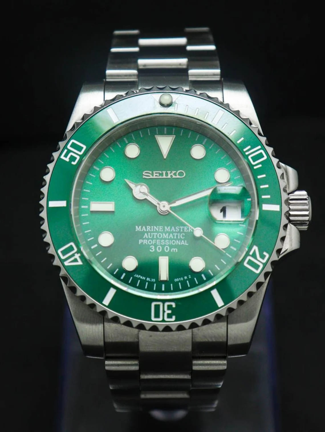 Seiko Hulk MOD 300 USD - Express Delivery included
