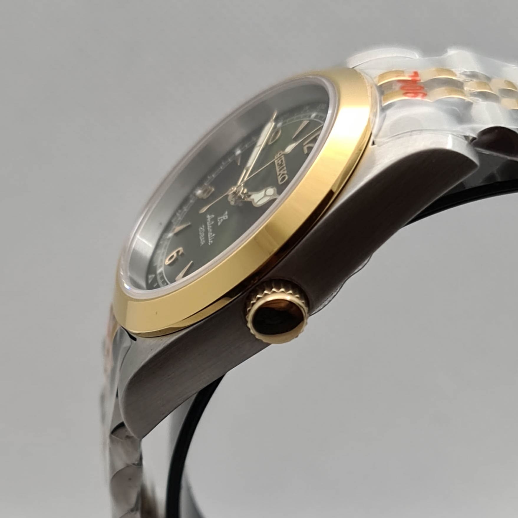 Seiko Alpinist Green Two Tone Mod - Seiko Submariner Mod Watches Shop ...